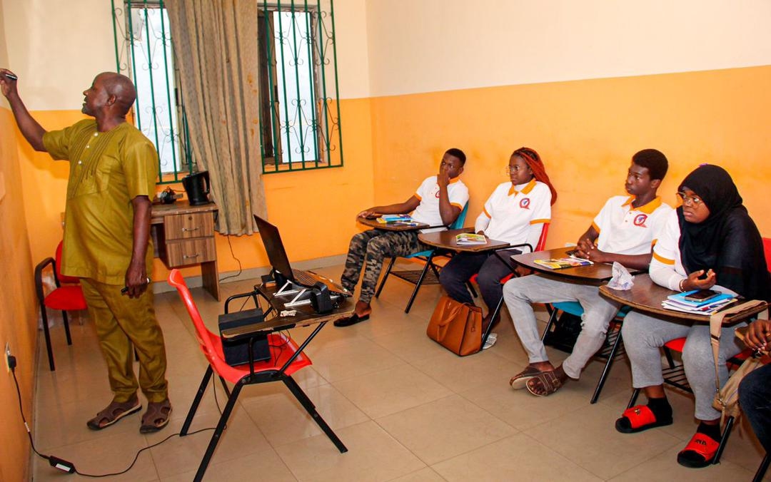 ELA | Excellence Language Academy - Break the language barriers - Ghana